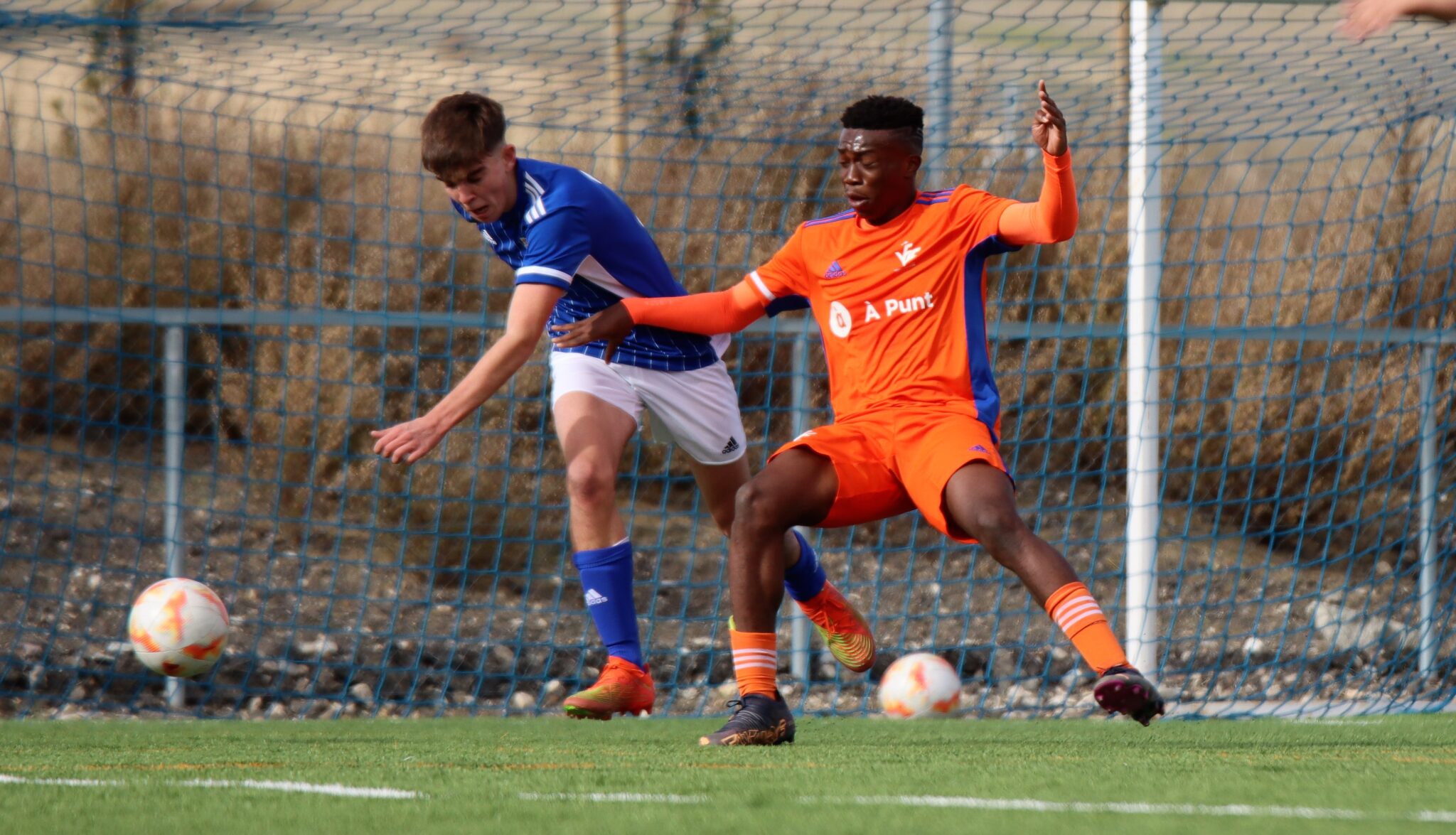 Gran doblete de Vinatea para la victoria en el debut – Aragón vs ...